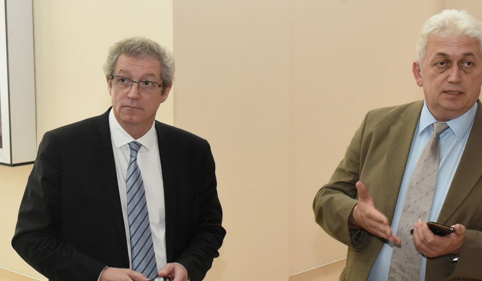 Simpozion științific privind tratamentul antiretroviral în infecția HIV ...